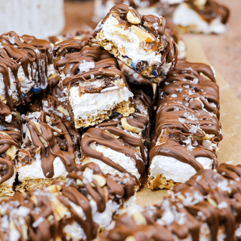 No Bake Snicker Bars – Beast Health EU